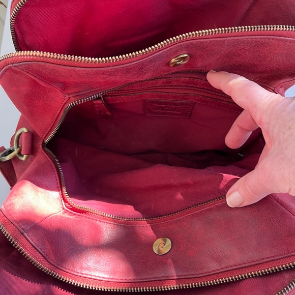 JLP Melbourne | Bags | Jlp Melbourne Australian Leather Red Emile ...
